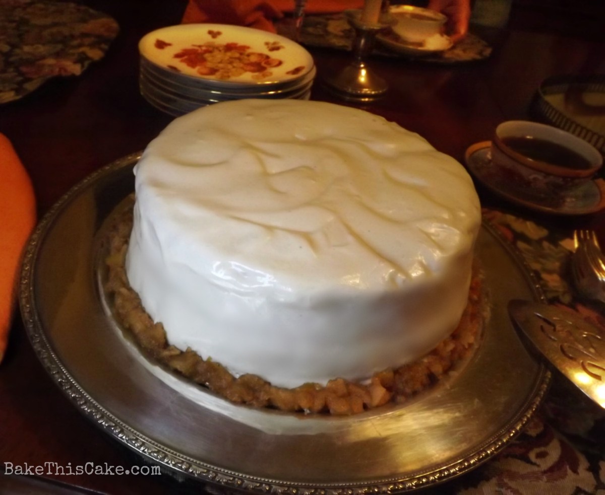 Applejack Cake – A Vintage Sour Cream Spice #Cake Recipe with Apple Pie ...